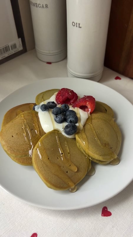 Chocolate Matcha Pancakes – MUD\WTR
